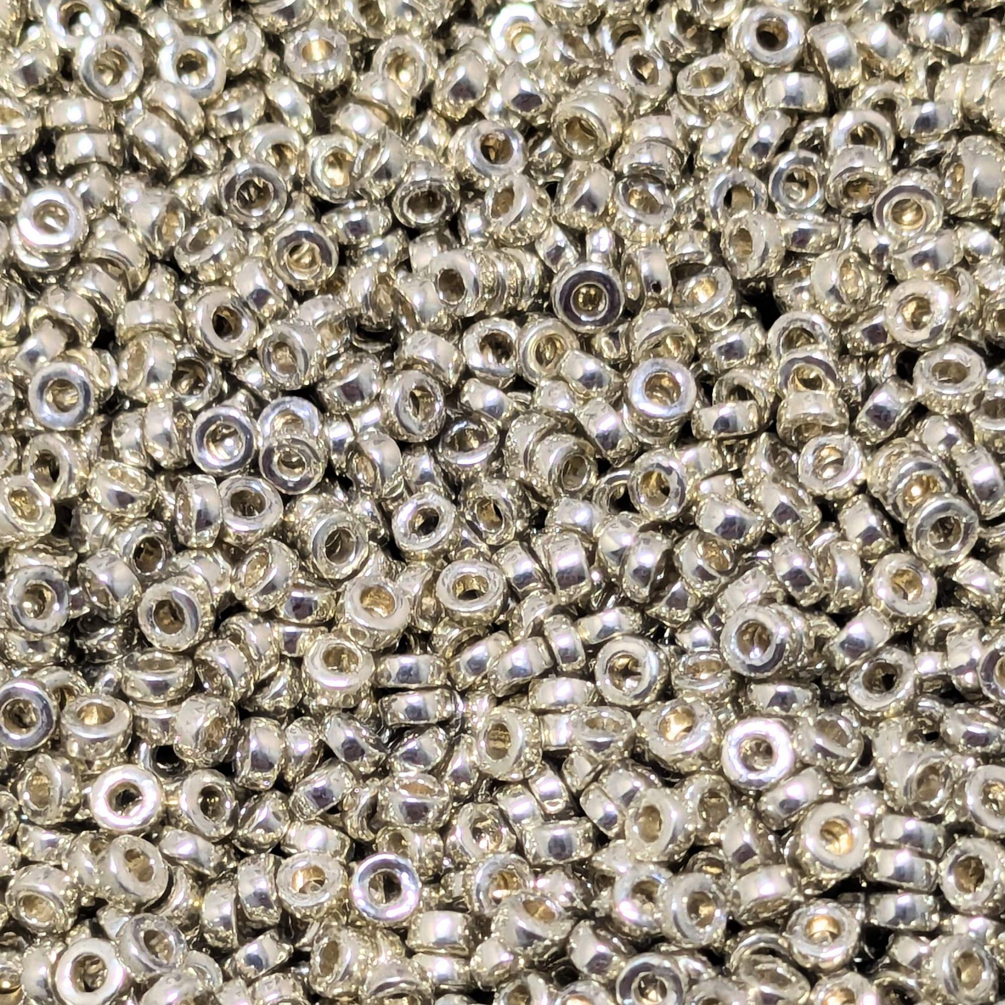 Compra Distanciadores Miyuki 3 x 1,3 mm Duracoat Galvanized SIlver ...